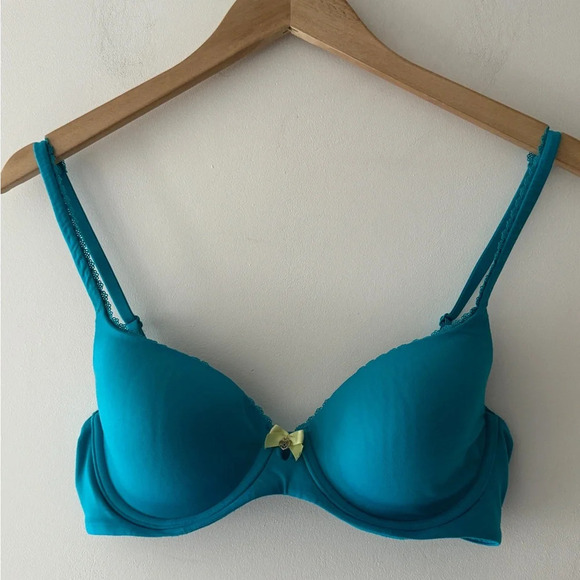 Victoria's Secret | Intimates & Sleepwear | Victorias Secret Body By ...